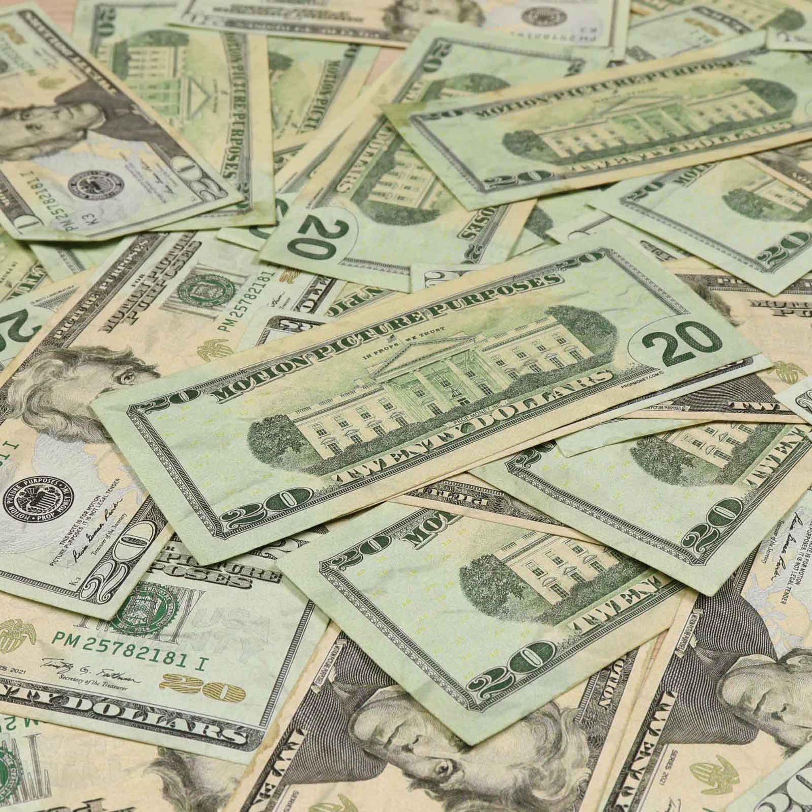 $17,000 Prop Money Bundle – Realistic Mixed Bills for Film & Video