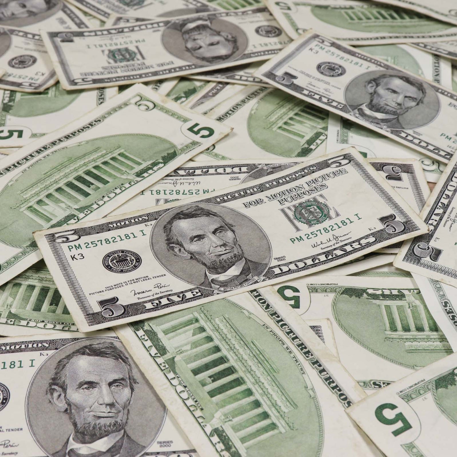 $5 RealAged™ 2000 Series Bills - Prop Money